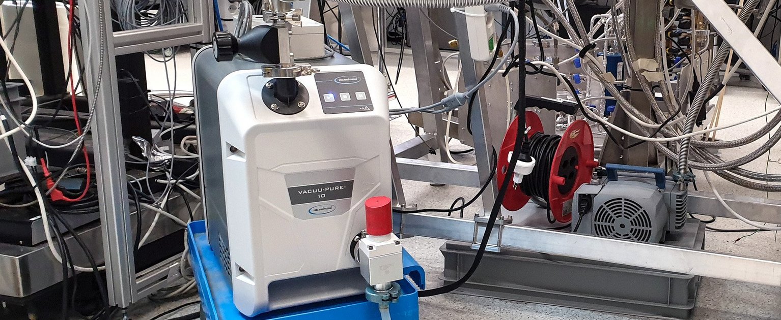 Regeneration of Cryo Pumps – Vacuum Pumps | VACUUBRAND